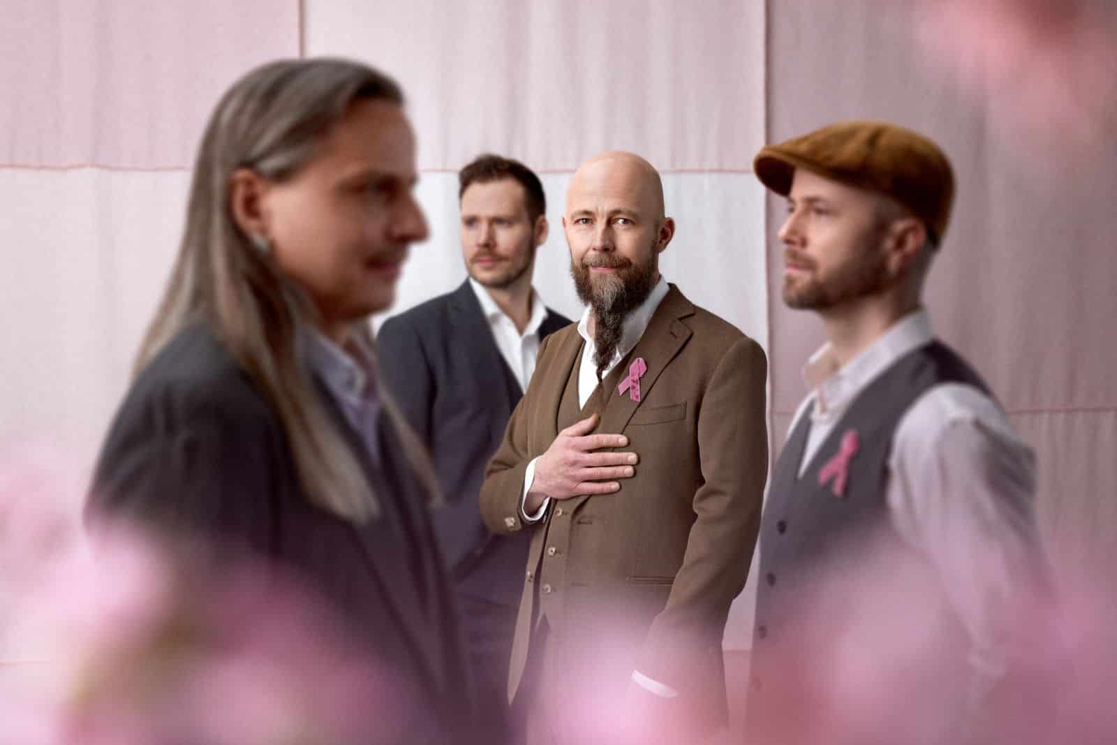 Roosa nauha 2024 - Tutustu keräykseen!